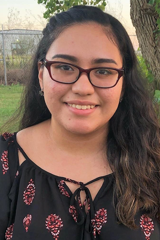 UHV NewsWire - UHV announces holiday card contest winner